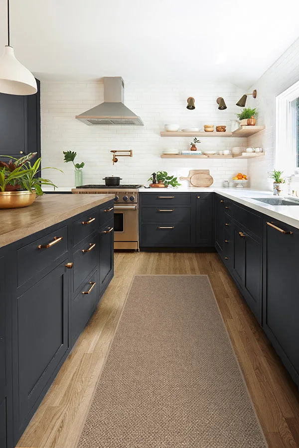 Burlap Solid Sand Re-Jute Rug | Ruggable