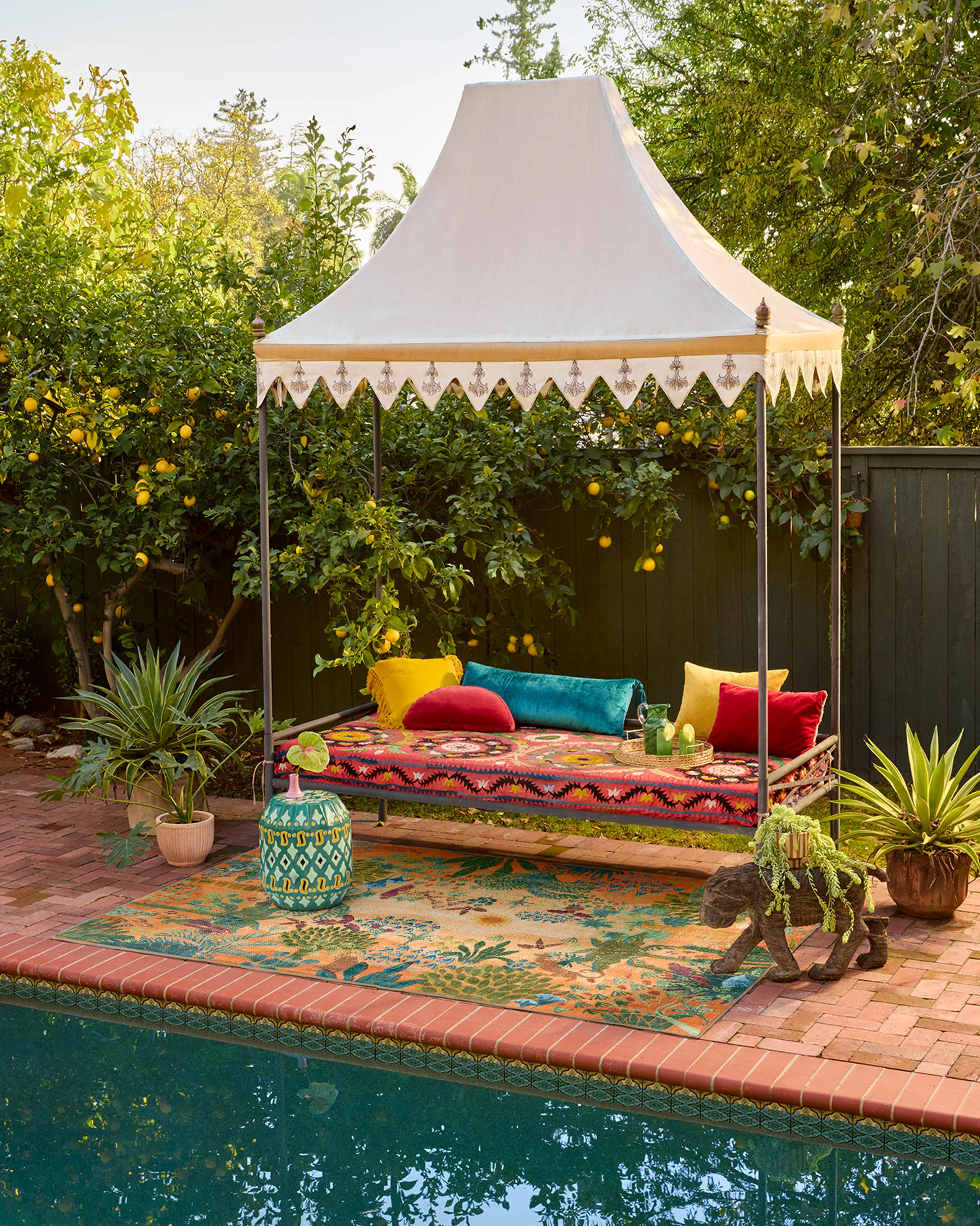 Justina Blakeney Outdoor Josephine Sunrise Rug | Ruggable