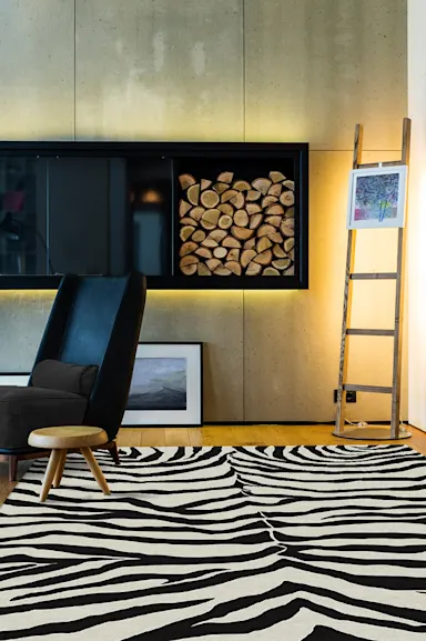 Zebra Black Rug | Ruggable