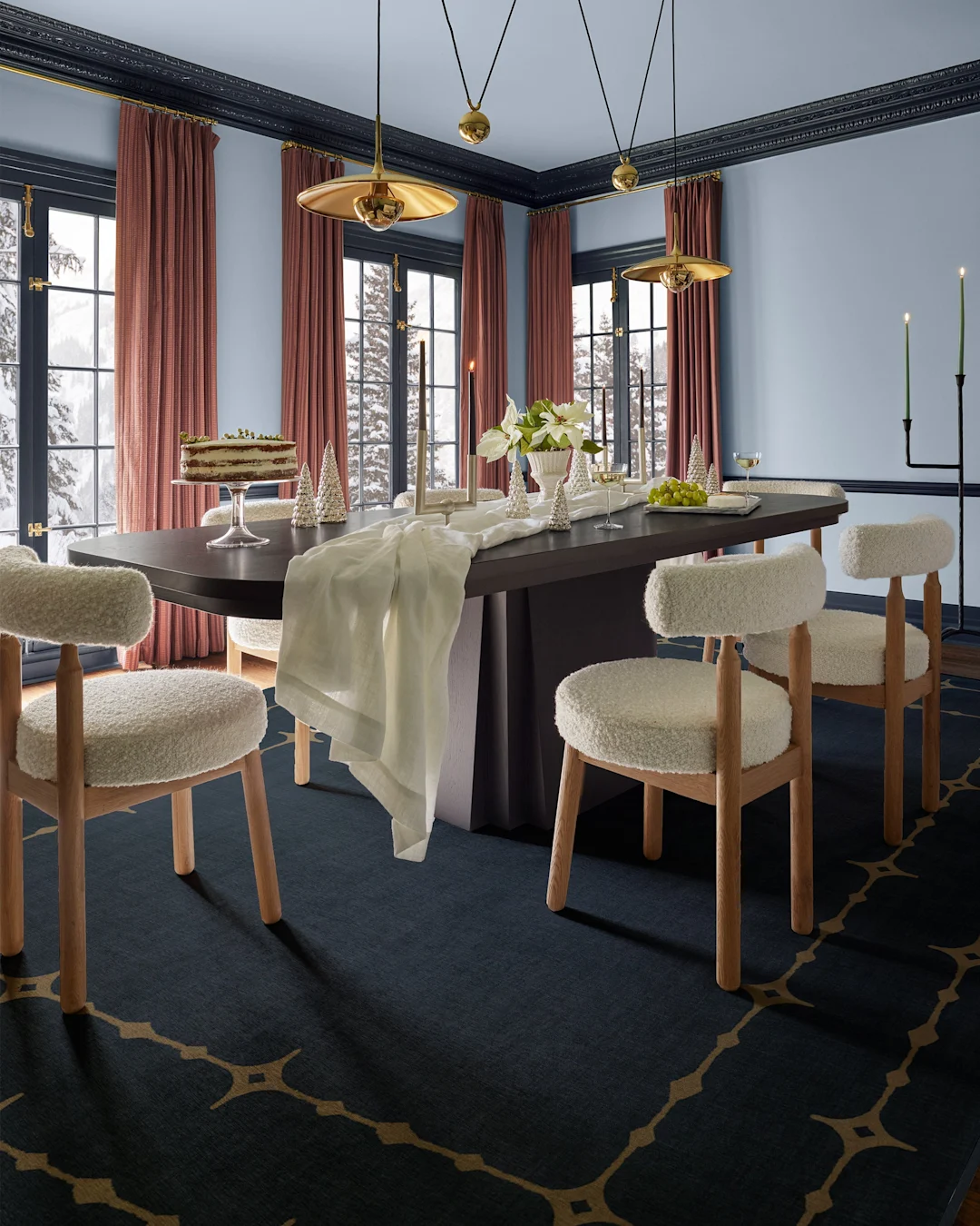 Sparkle Border Dark Navy Rug | Ruggable