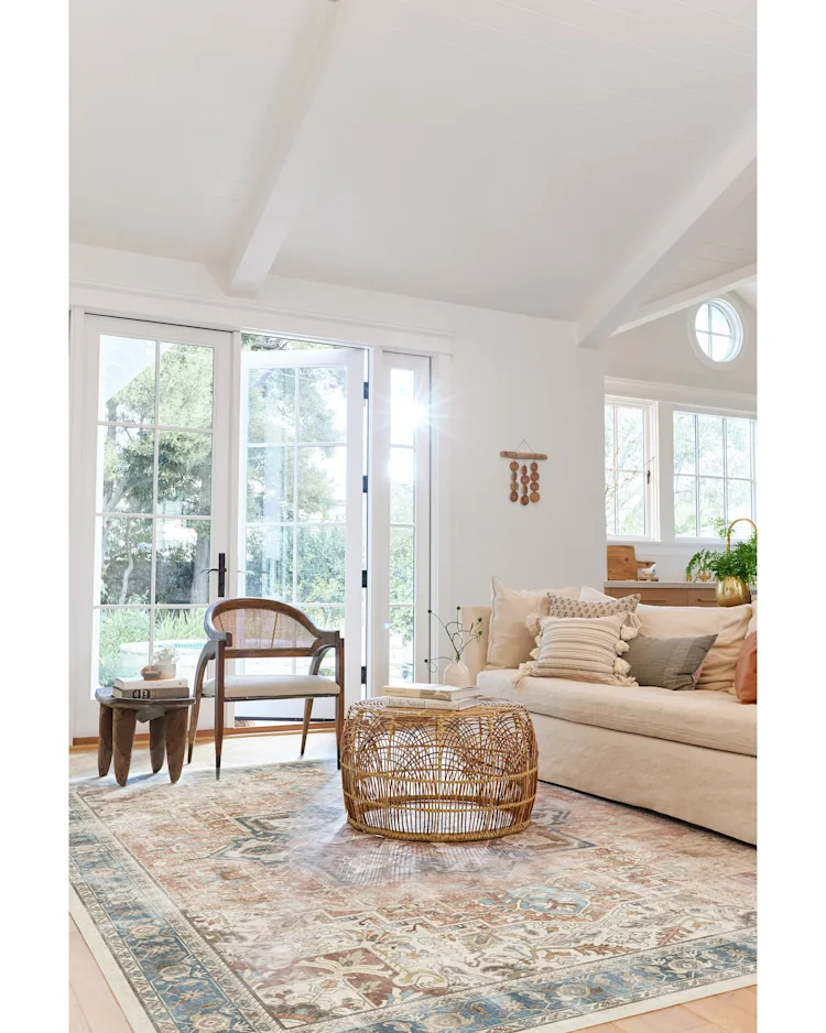 Kamran Coral Rug | Ruggable