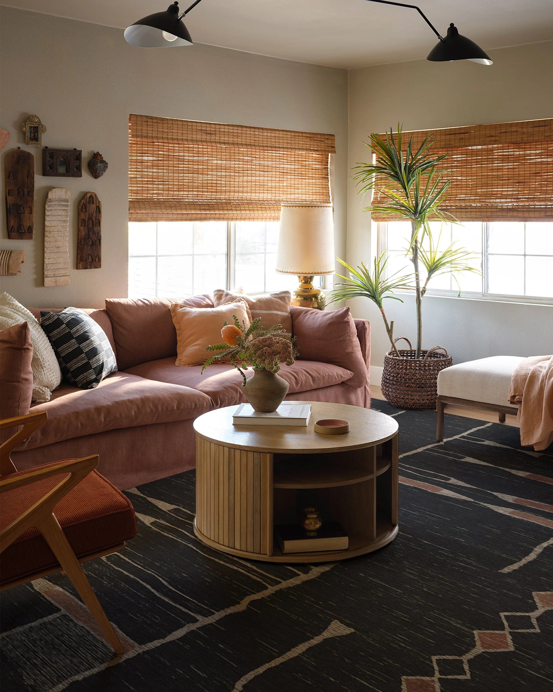 Architectural Digest Nisa Ink Black Rug | Ruggable