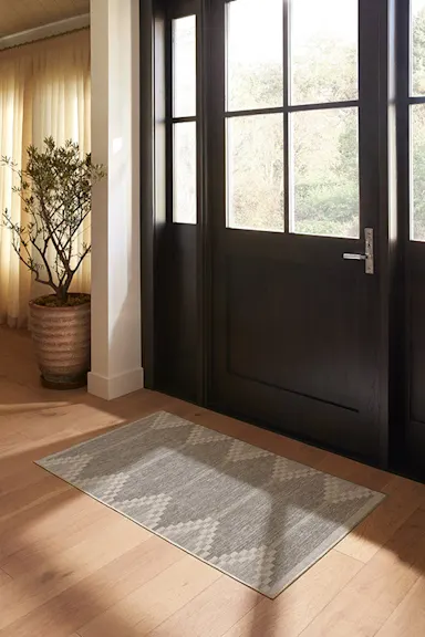 Sloane Grey Rug | Ruggable