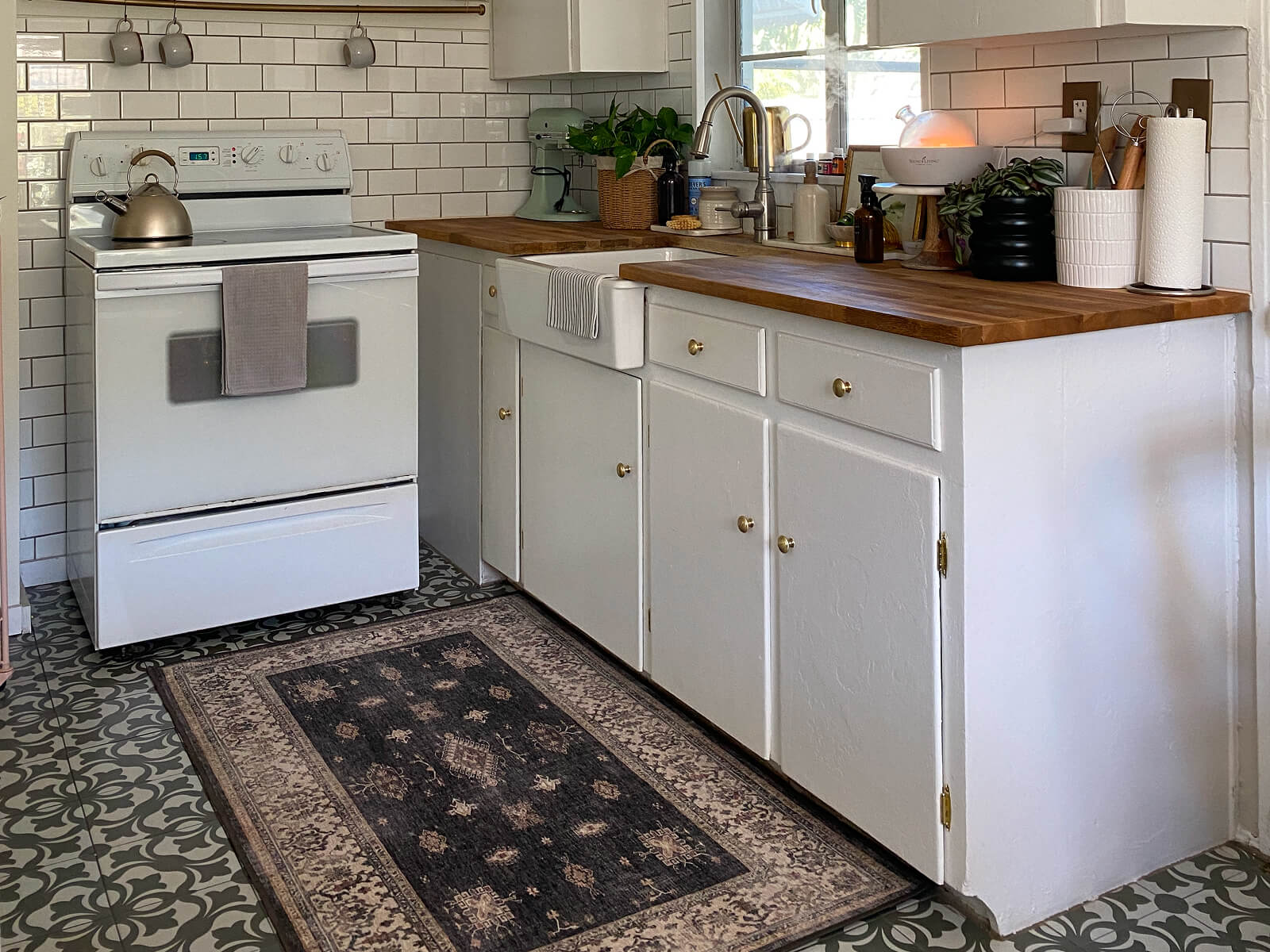 Kitchen Rugs | Washable Area Rugs for Kitchen | Ruggable UK