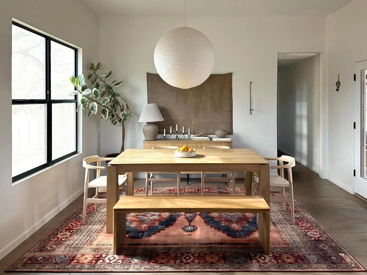 Rug under a dining table: what size should it be? | Ruggable