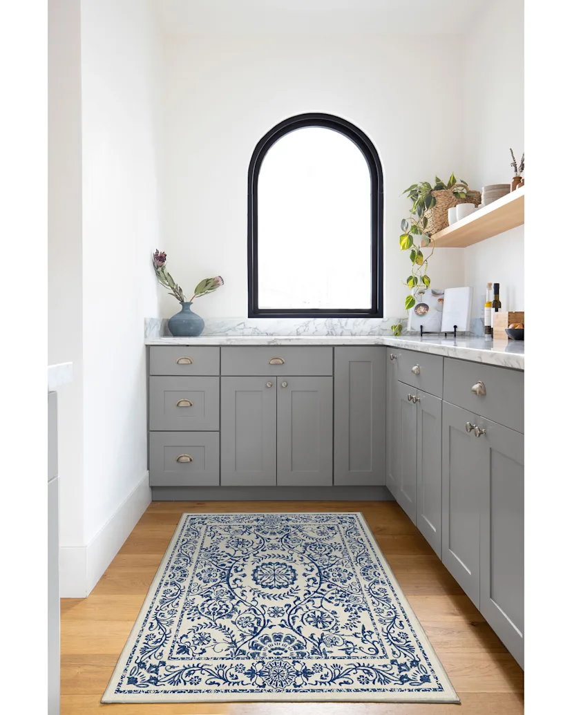 Delphina Delft Blue Rug | Ruggable