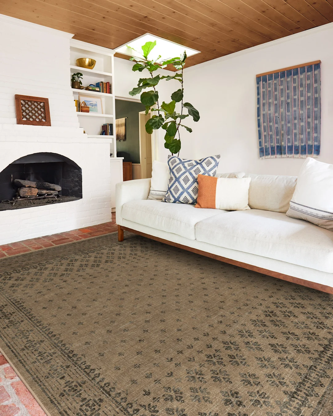 Fernanda Black & Tan Rug | Ruggable