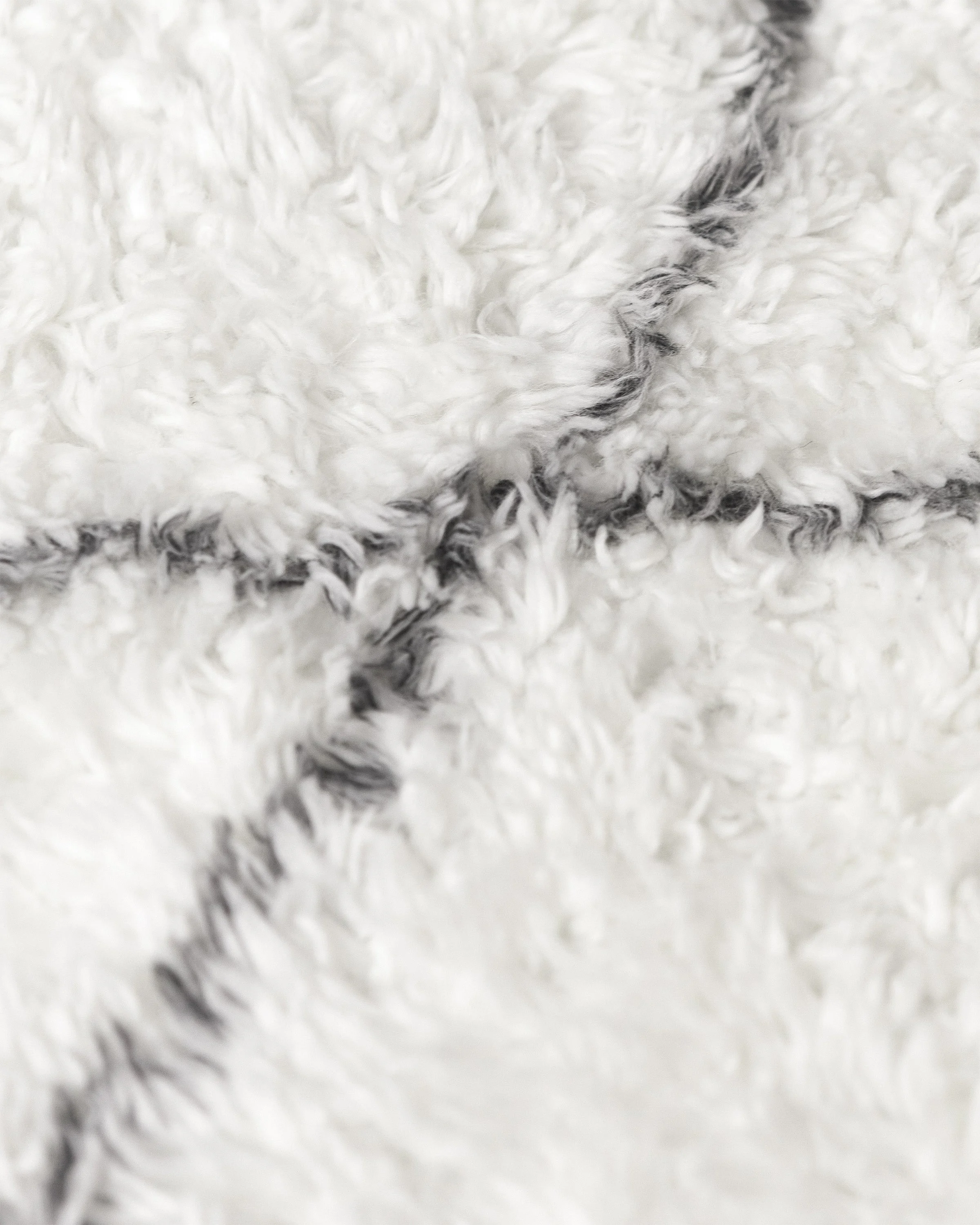 Moroccan Diamond Plush Rug | Ruggable