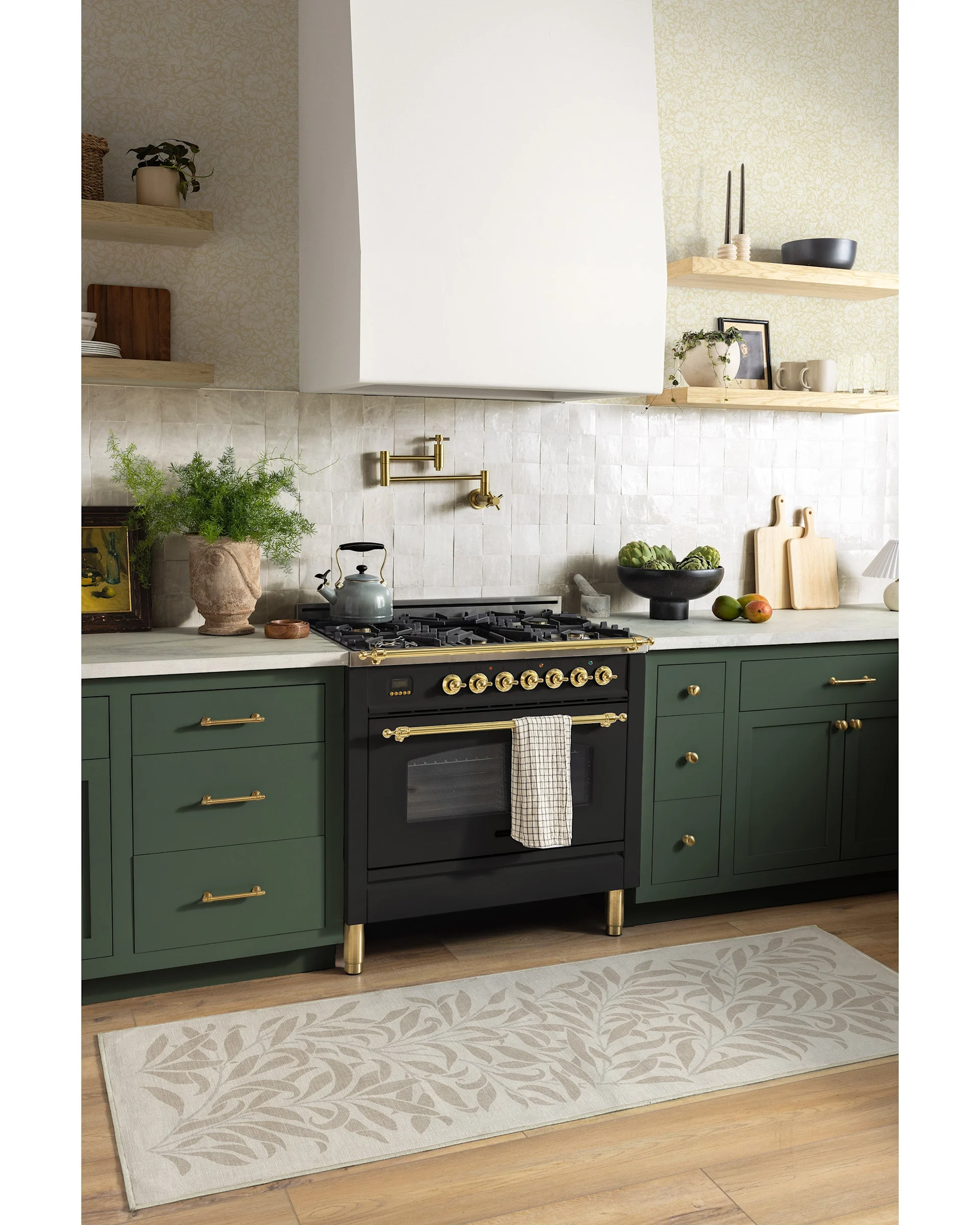 Morris & Co. Pure Willow Boughs Natural Rug | Ruggable
