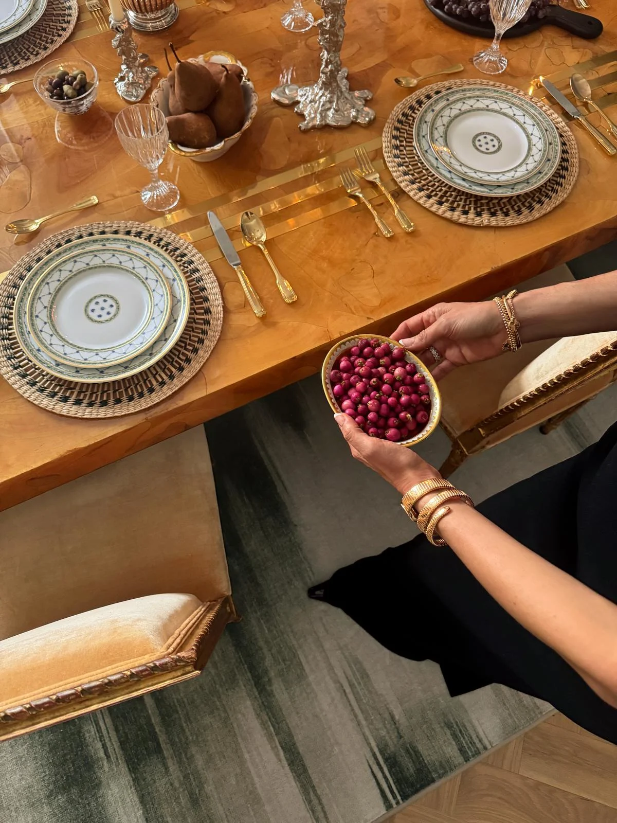 Dinner Party Hosting Tips from Soiree Expert Nina Takesh | Ruggable