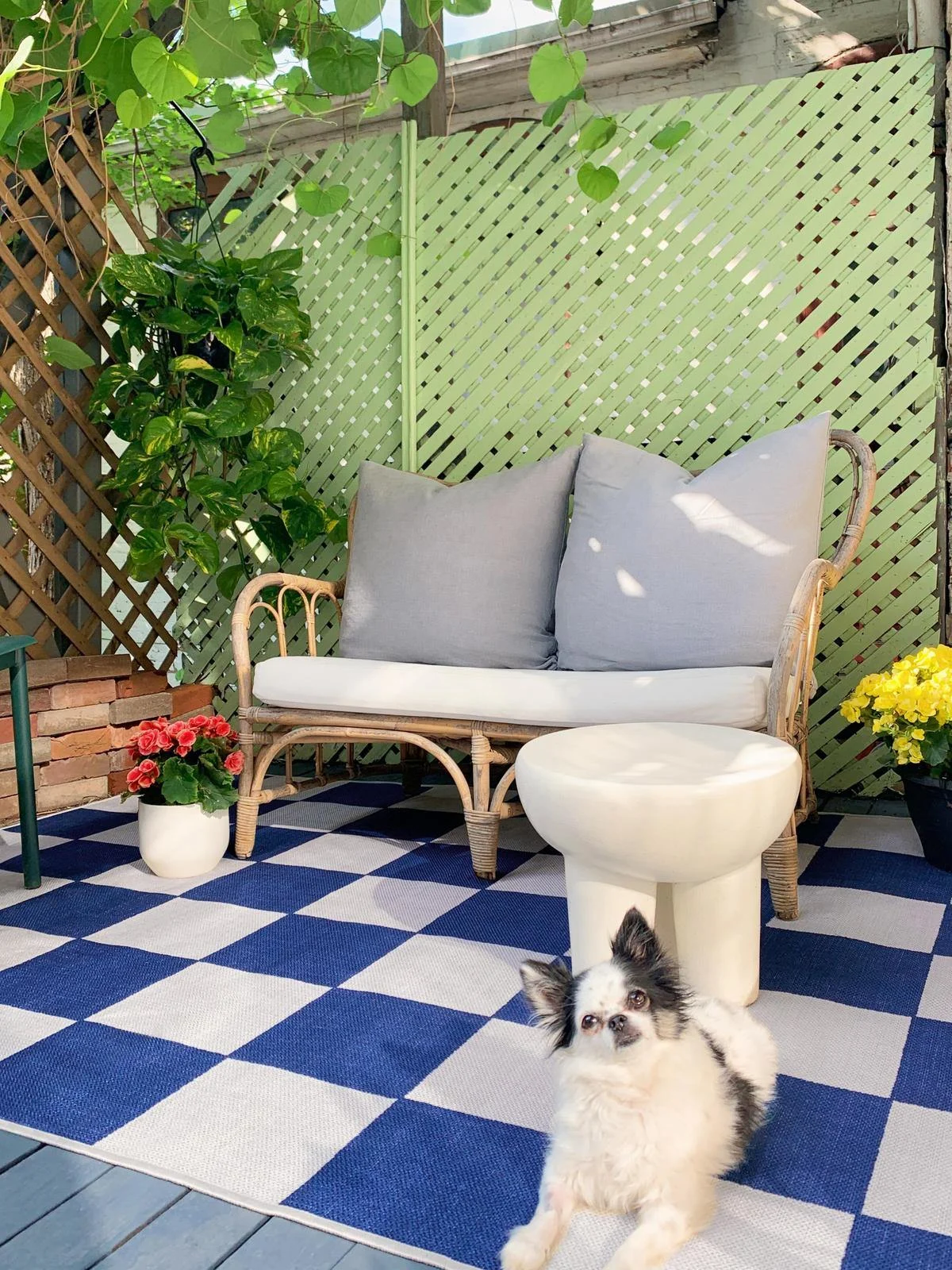 How to Style Your Small Patio, Deck, or Balcony for Summer | Ruggable