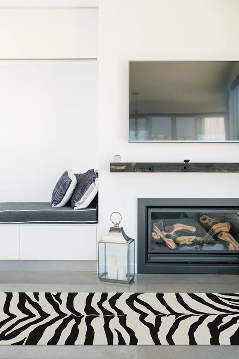 Zebra Black Rug | Ruggable