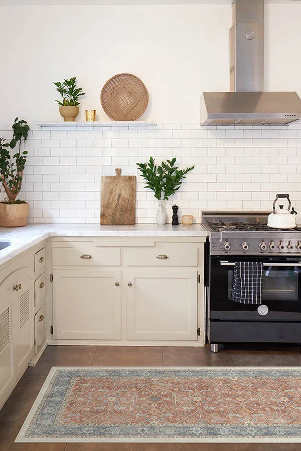 Celestine Coral Rug | Ruggable