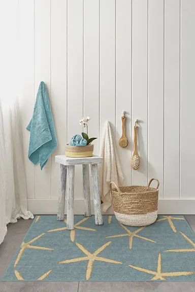 Starfish Pale Blue Rug | Ruggable