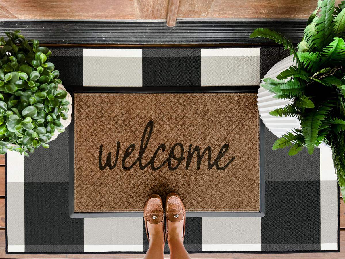 Ruggable | The Best Home Decor Gifts to Give This Spring