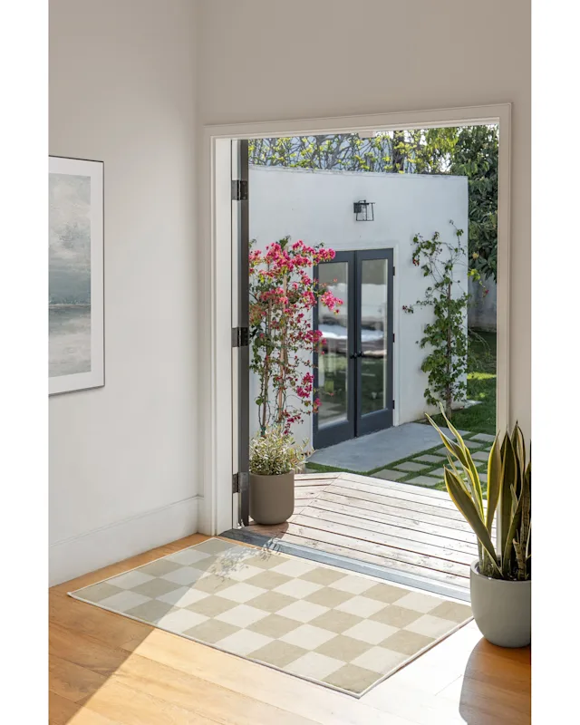 Jaque Checkered Stone Rug | Ruggable