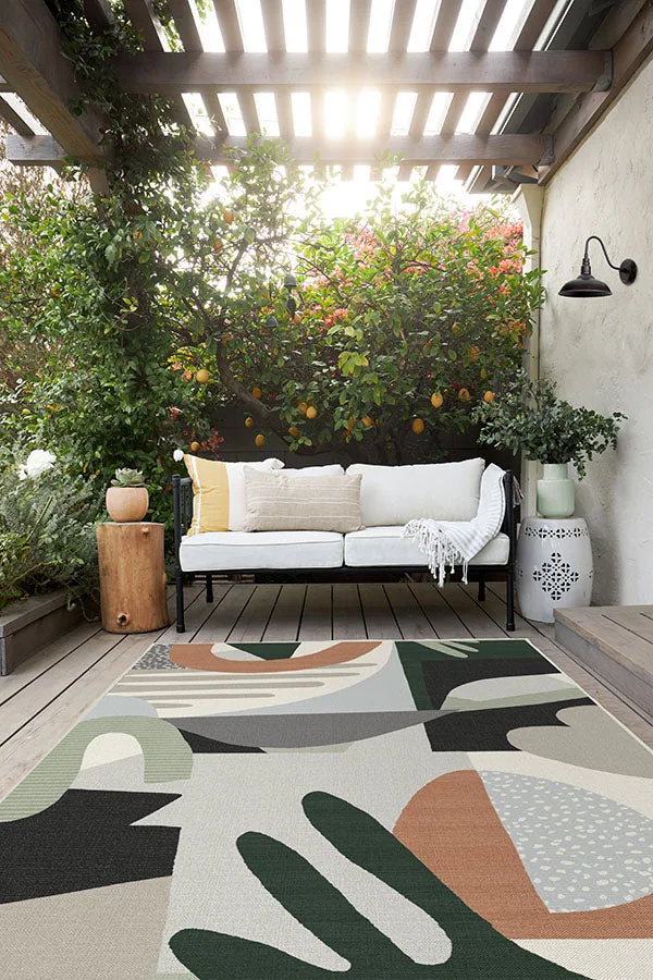 Outdoor Medley Desert Sage Rug | Ruggable