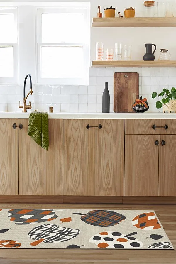 Pumpkin Orange Rug | Ruggable