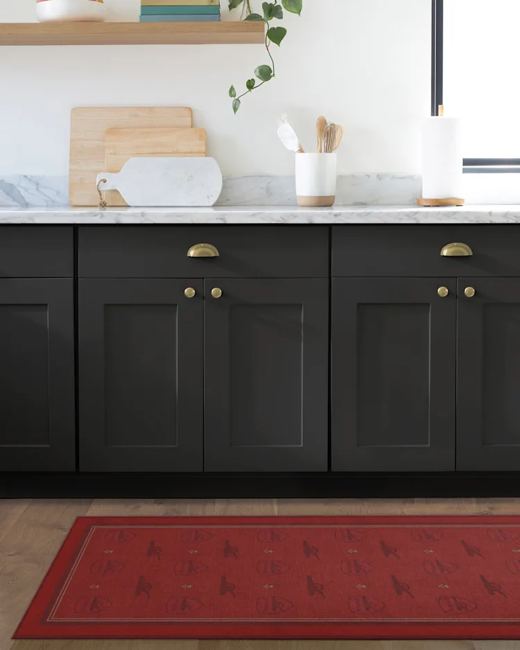 Arsenal Classic Red Rug | Ruggable