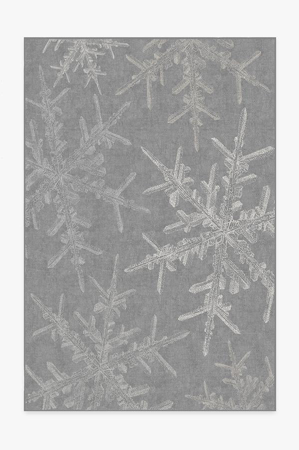 Snowflake Silver Rug | Ruggable