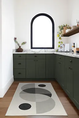 Nina Takesh Villette Greyscale Rug | Ruggable