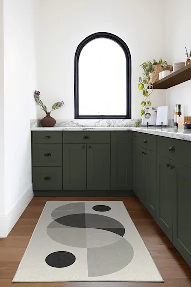 Nina Takesh Villette Greyscale Rug | Ruggable