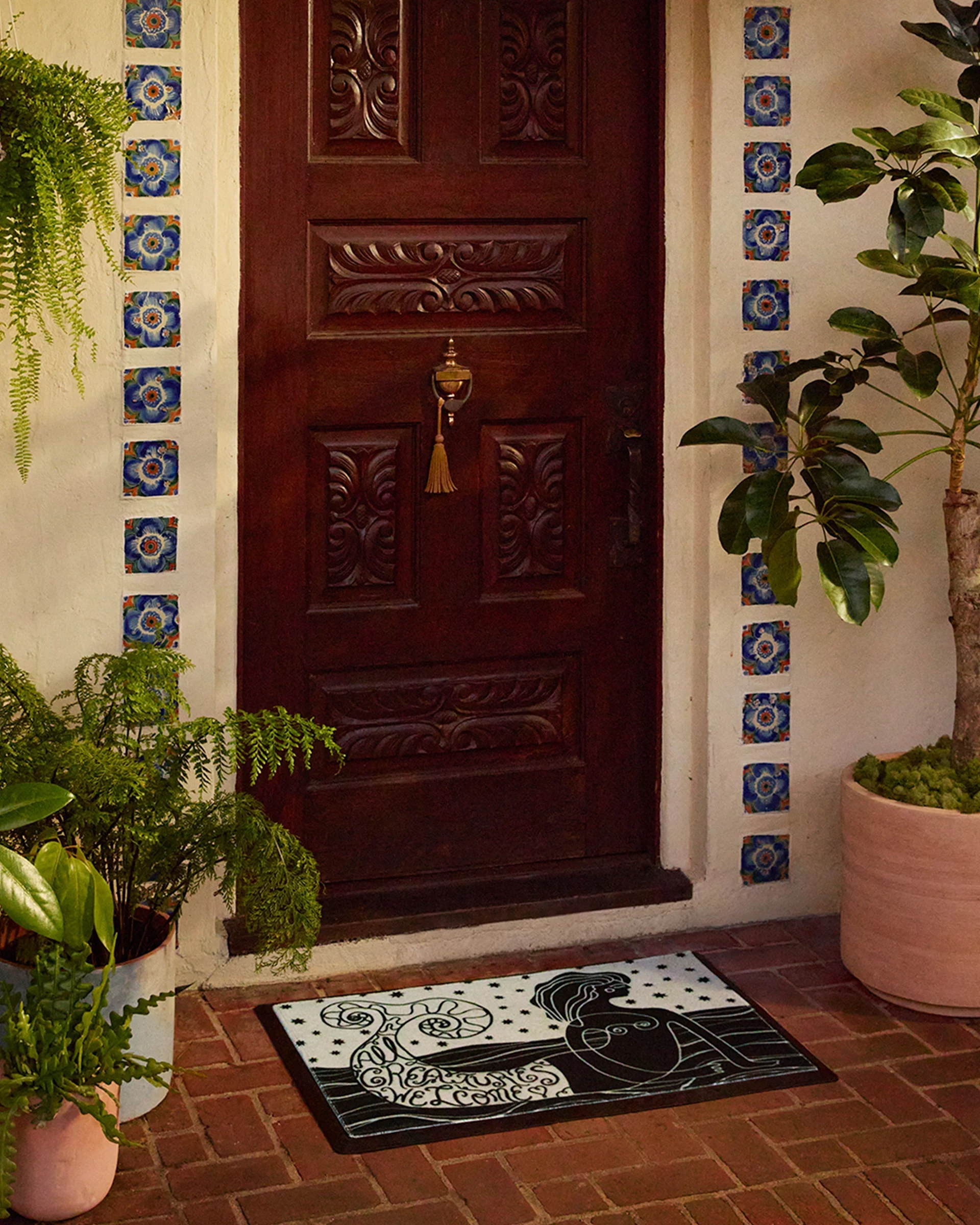 Justina Blakeney All Creatures Welcome Doormat | Ruggable