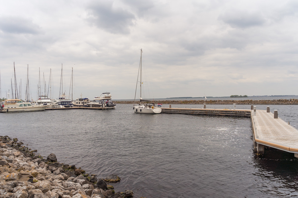 Strand en water in Bruinisse | allyourz