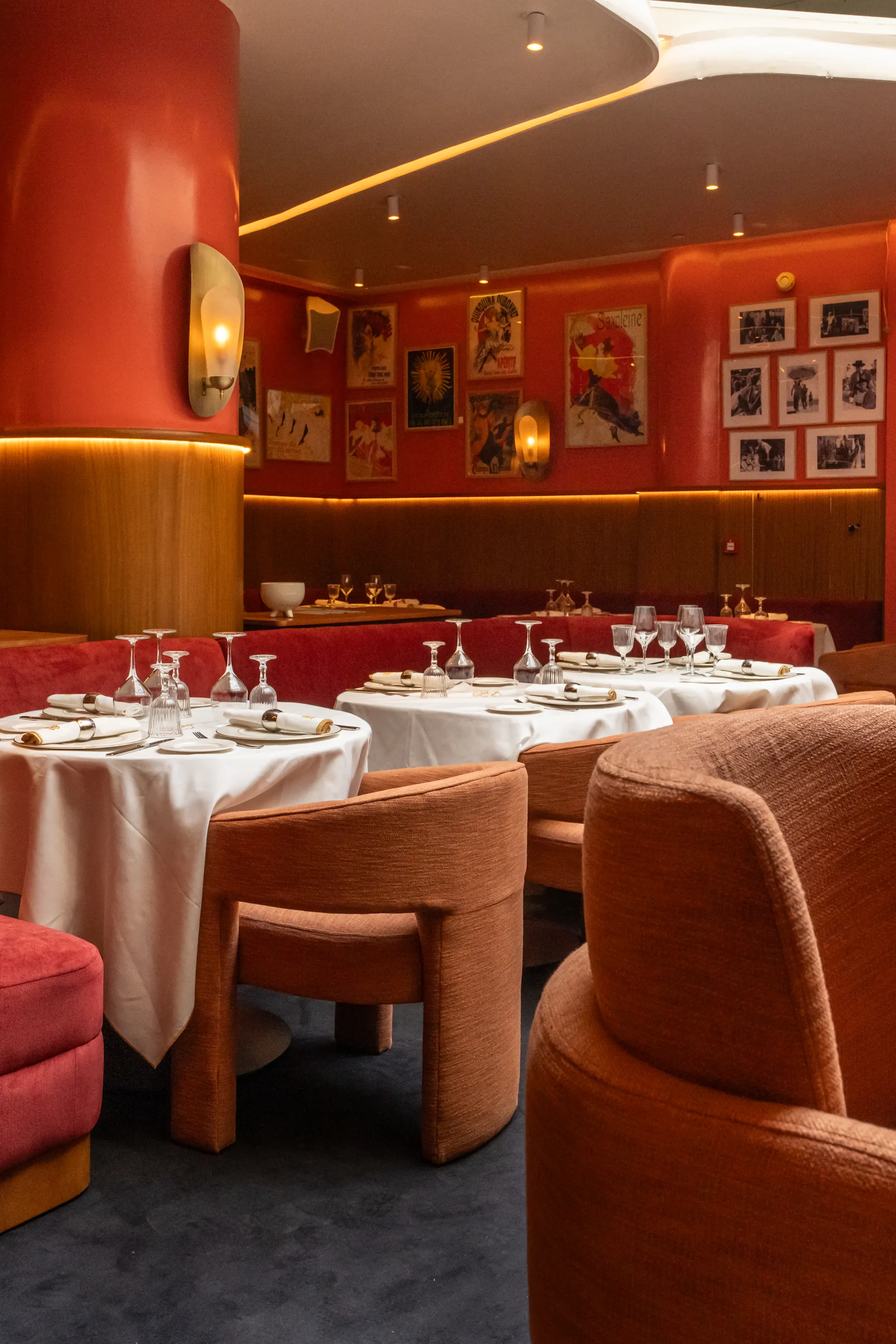 Pabblo: Espectáculos en Vivo y Alta Cocina en Madrid | The Bar España