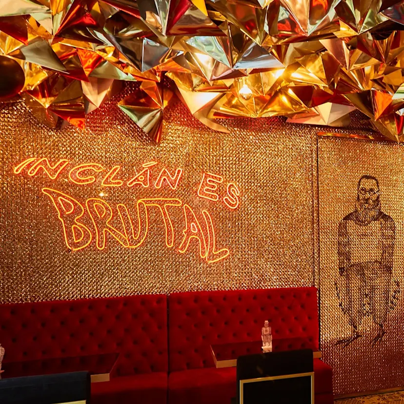 Inclán Brutal Bar: Arte, Extravagancia y Sabores Únicos en Madrid | The ...