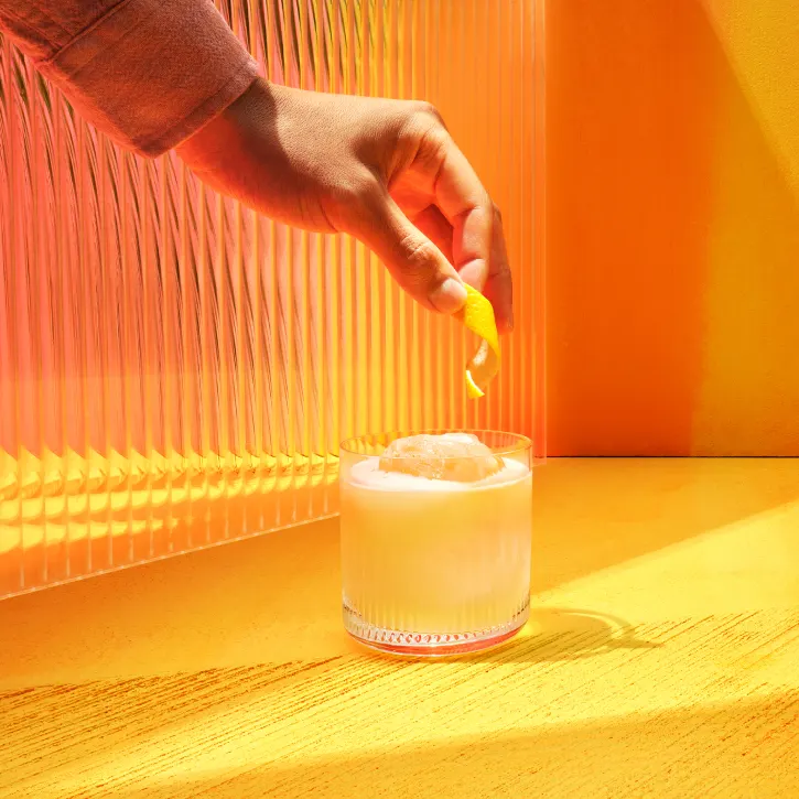 Sweet & Sharp Gold Rush con Johnnie Walker | The Bar España