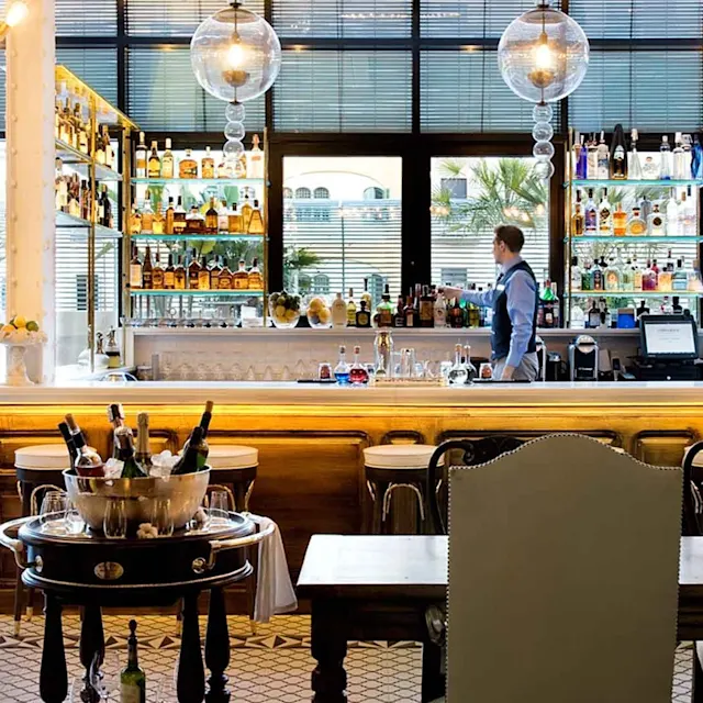 Cotton House: Un Refugio Gastronómico en Eixample | The Bar España