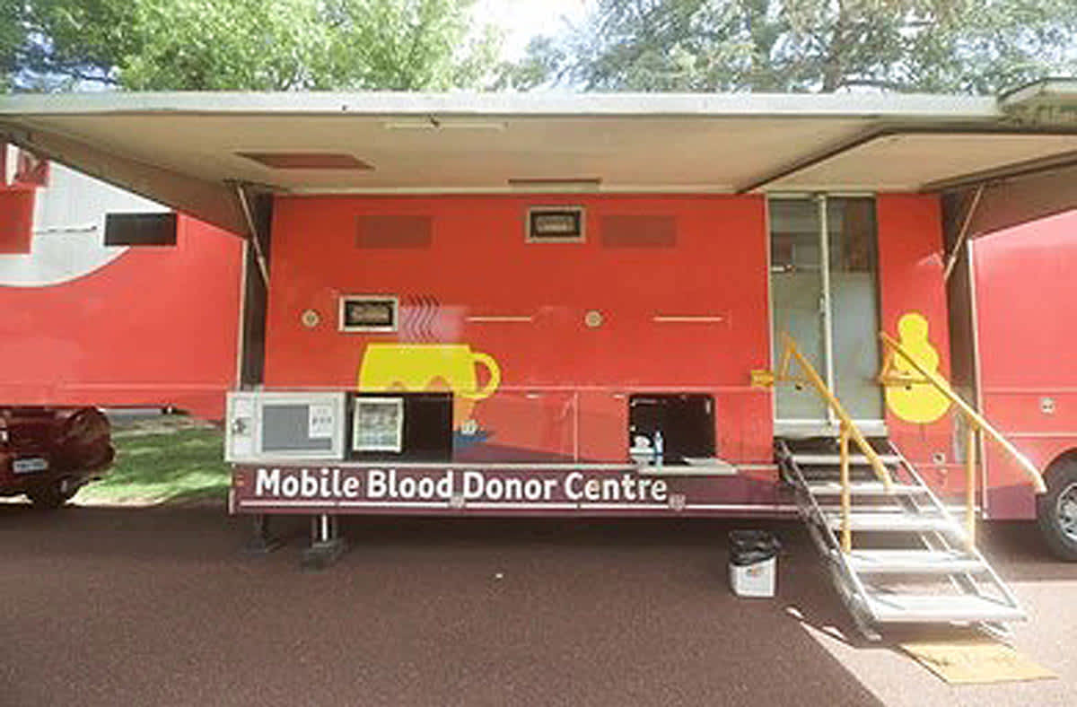 Mobile Blood Donor Centre Rolls Back Into Griffith | The Griffith ...