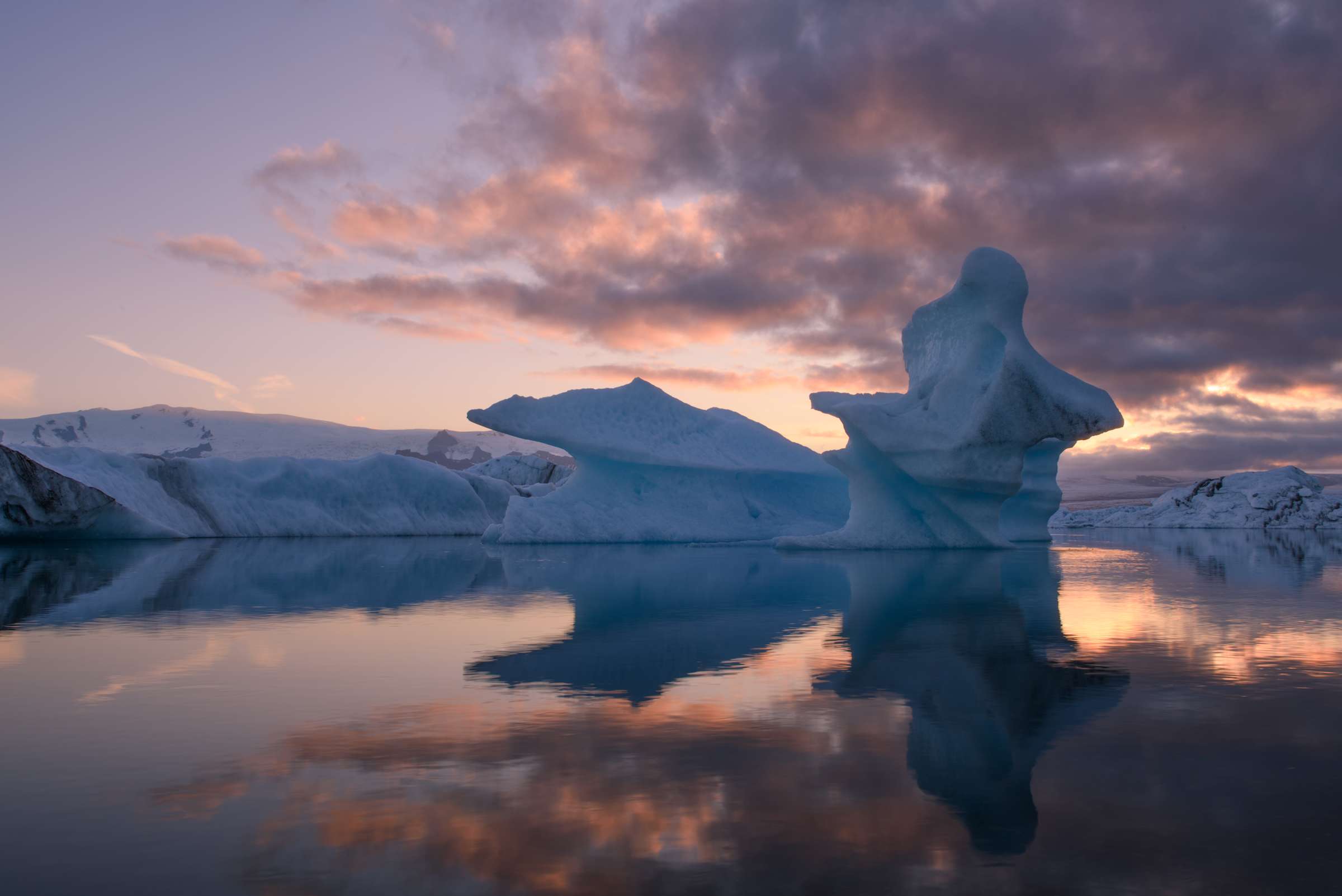 Jökulsárlón Glacier Lagoon & Diamond Beach | Reykjavik Excursions