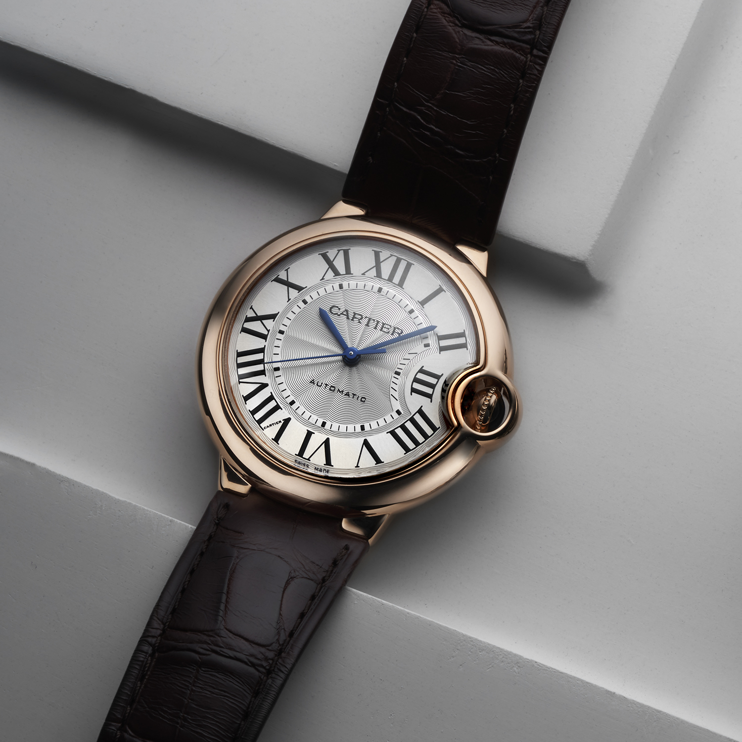 Luxusuhren bei CHRONEXT: Eleganz in verschiedenen Materialien! | CHRONEXT