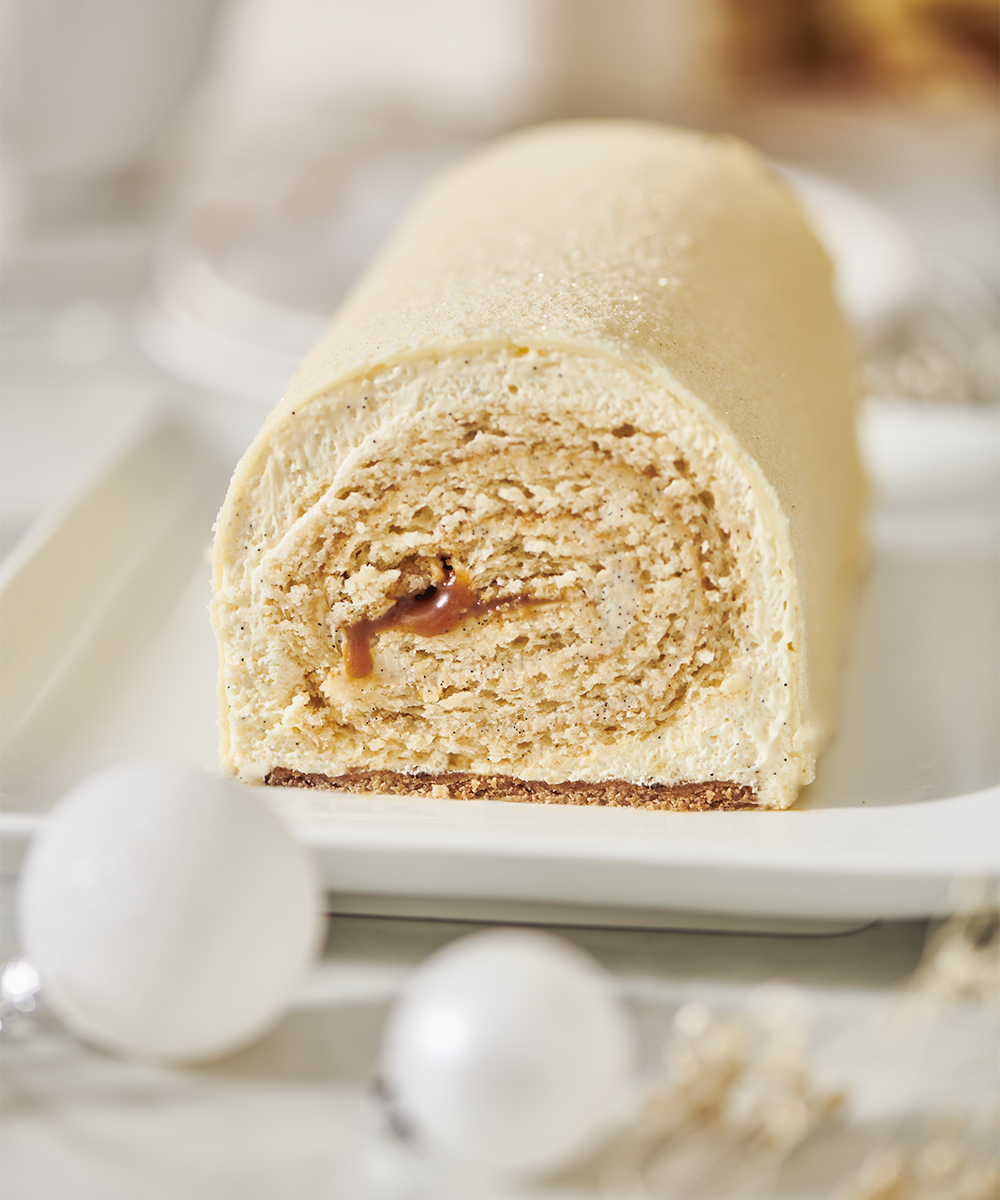Bûche roulée vanille Maison philippe conticini | Galeries Lafayette Le ...