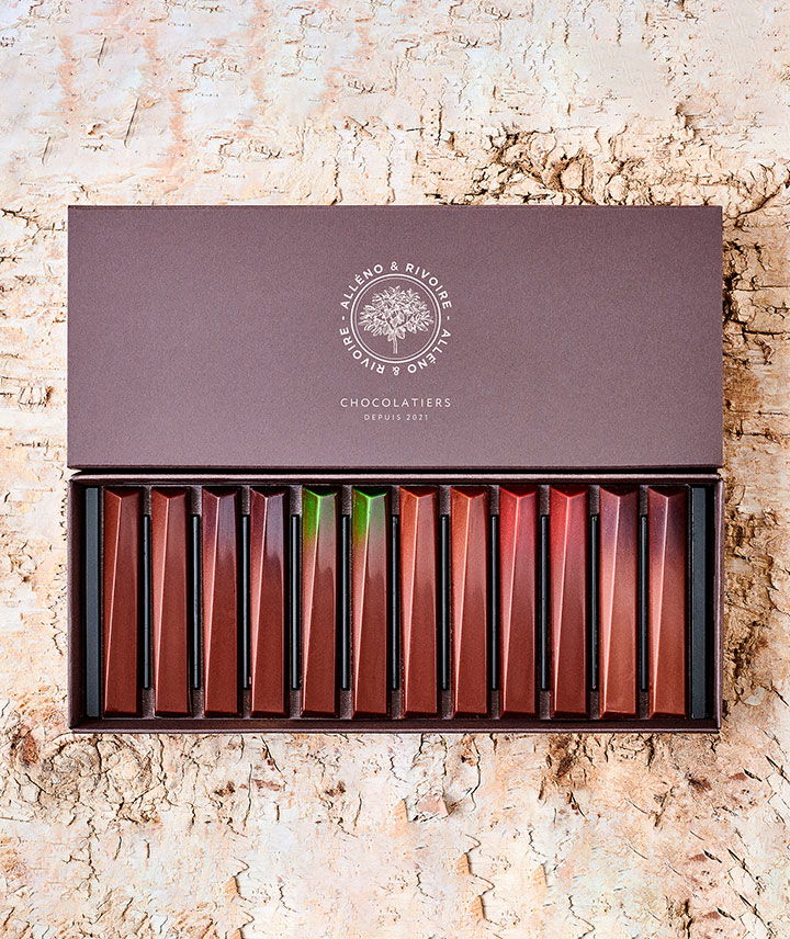 Coffret de 12 sticks chocolatés Alléno & rivoire | Galeries Lafayette ...