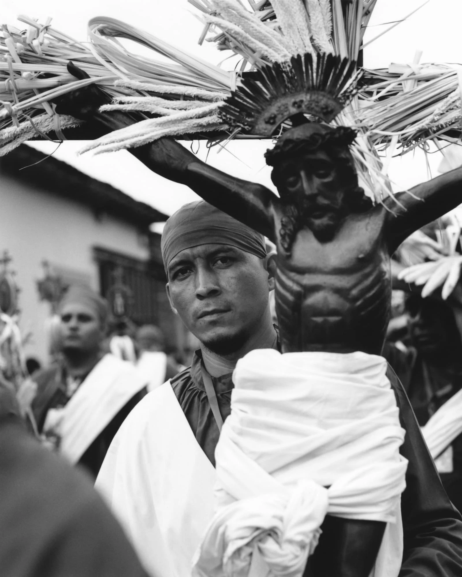 WePresent | Benjamin Eagle captures Christian devotion in El Salvador