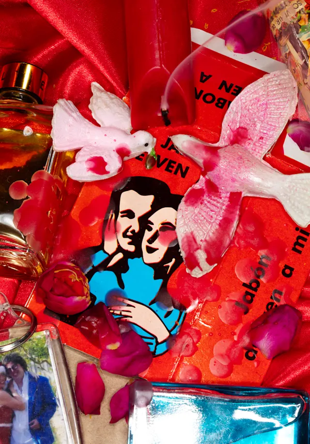 WePresent | Exploring the magical soaps of Mexico City’s Mercado de Sonora