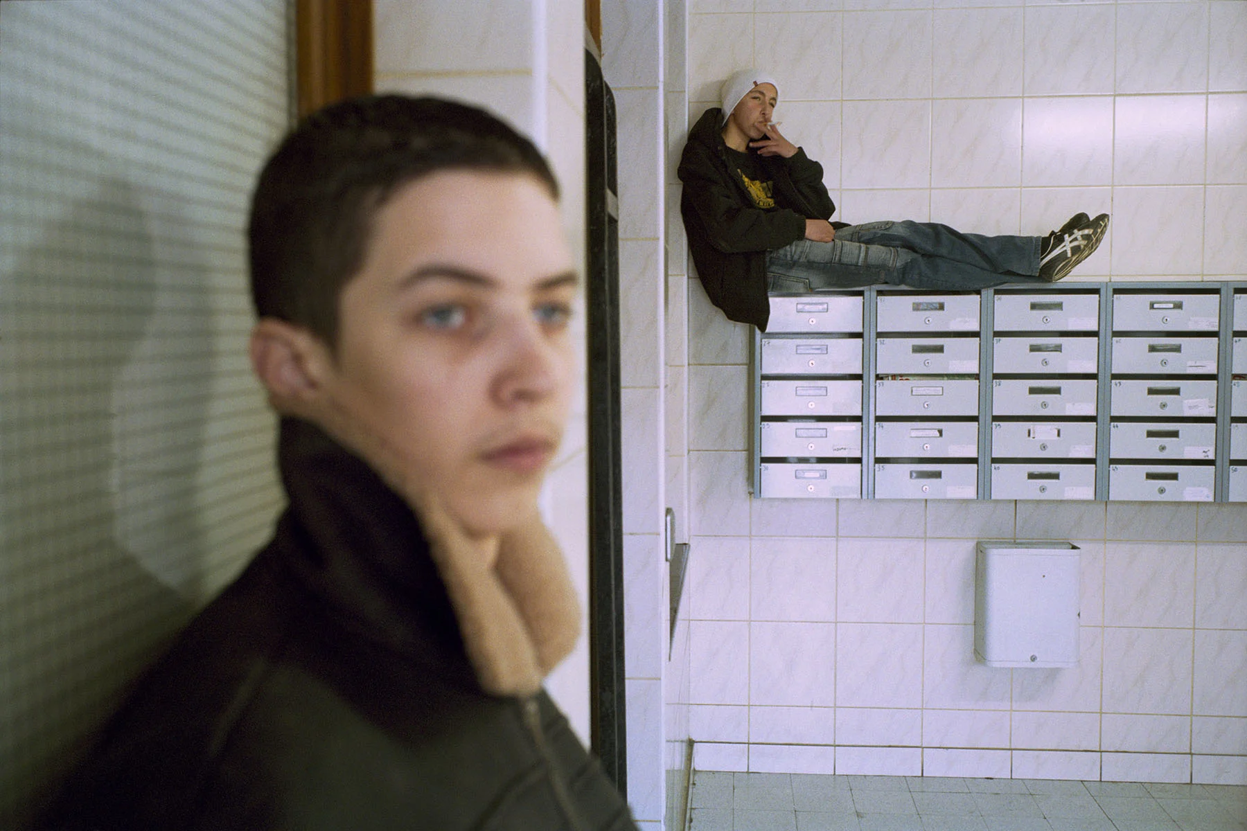 WePresent | Simon Wheatley’s photos of France’s banlieues in 2005