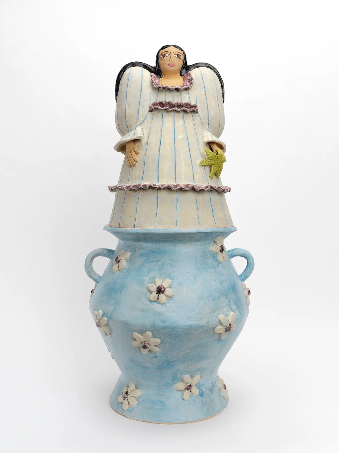 WePresent | Maryam Yousif’s sculptures inspired by the Middle East