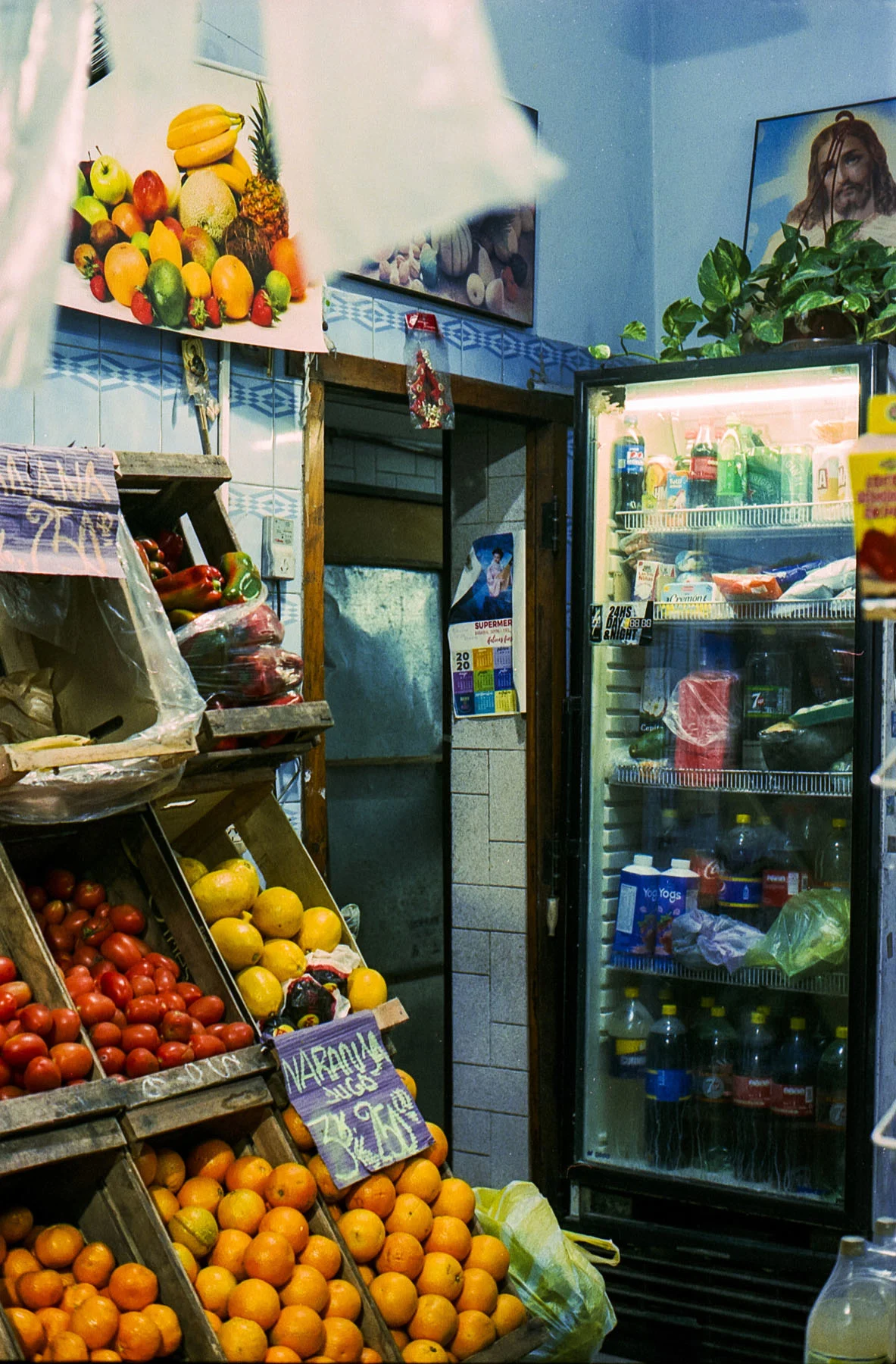 WePresent | Maxi Magnano’s cinematic photos bring Buenos Aires to life