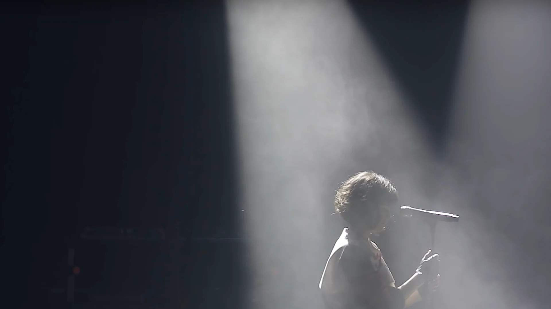 WePresent | Filmed interviews with world-famous creatives