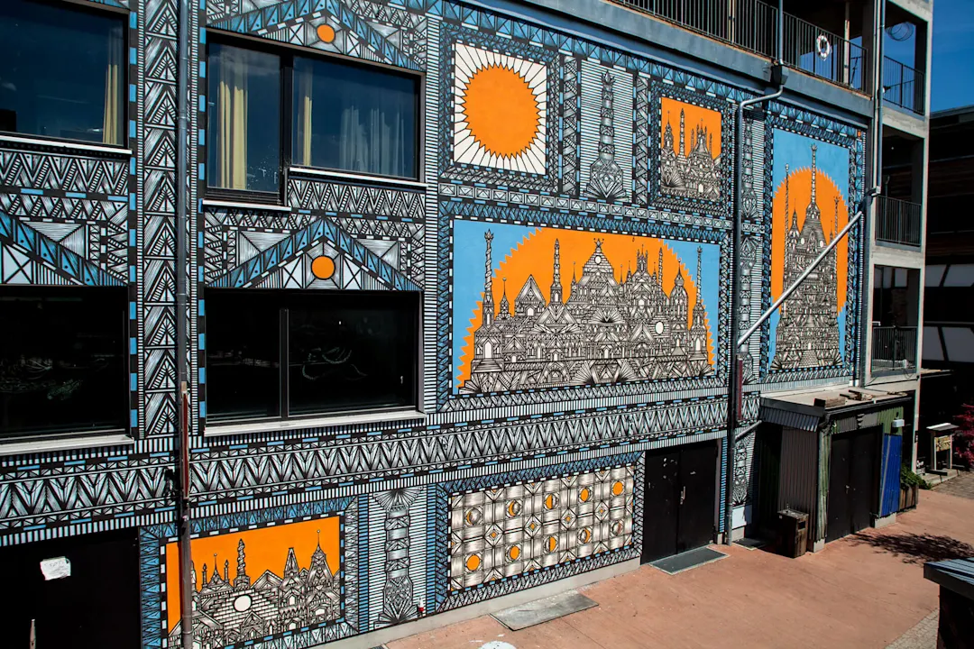 WePresent | Artist Alexander Isakov’s striking global murals