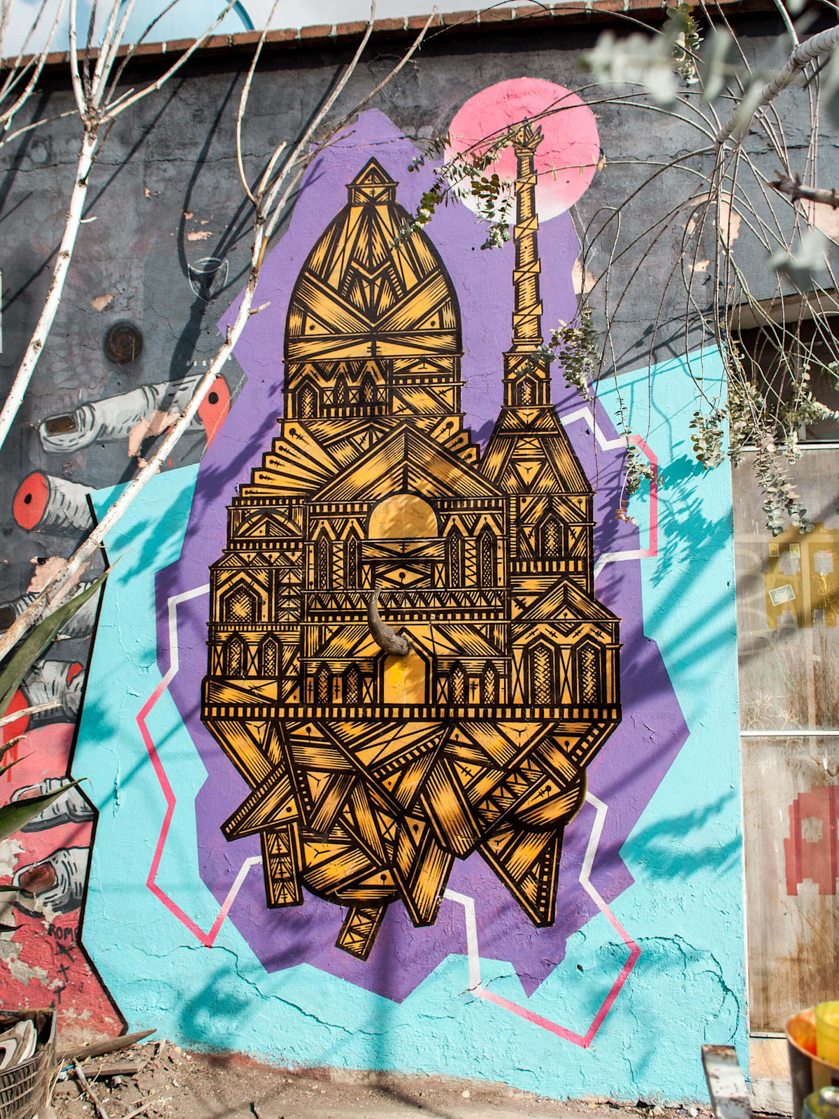 WePresent | Artist Alexander Isakov’s striking global murals