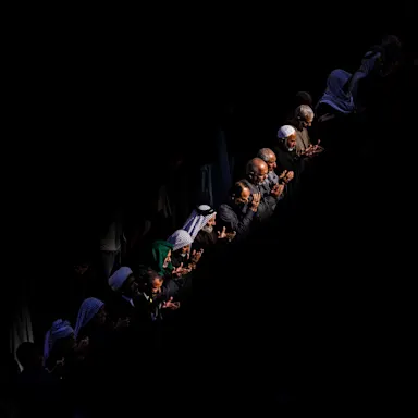 WePresent | Abbas Raad’s photographs of religious worship in Iraq