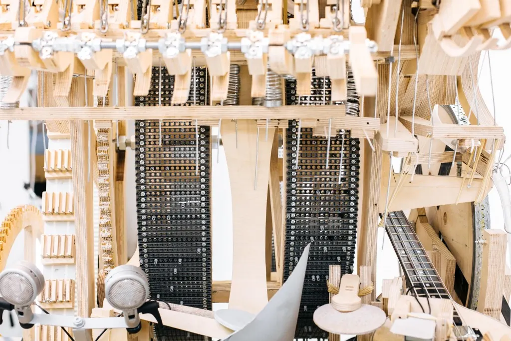 WePresent | Inside Wintergatan’s musical instrument made of marbles