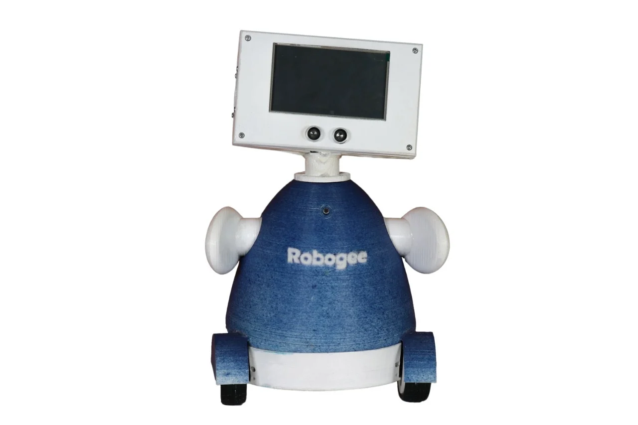 WePresent | Robogee is an accessible way of telling refugee stories