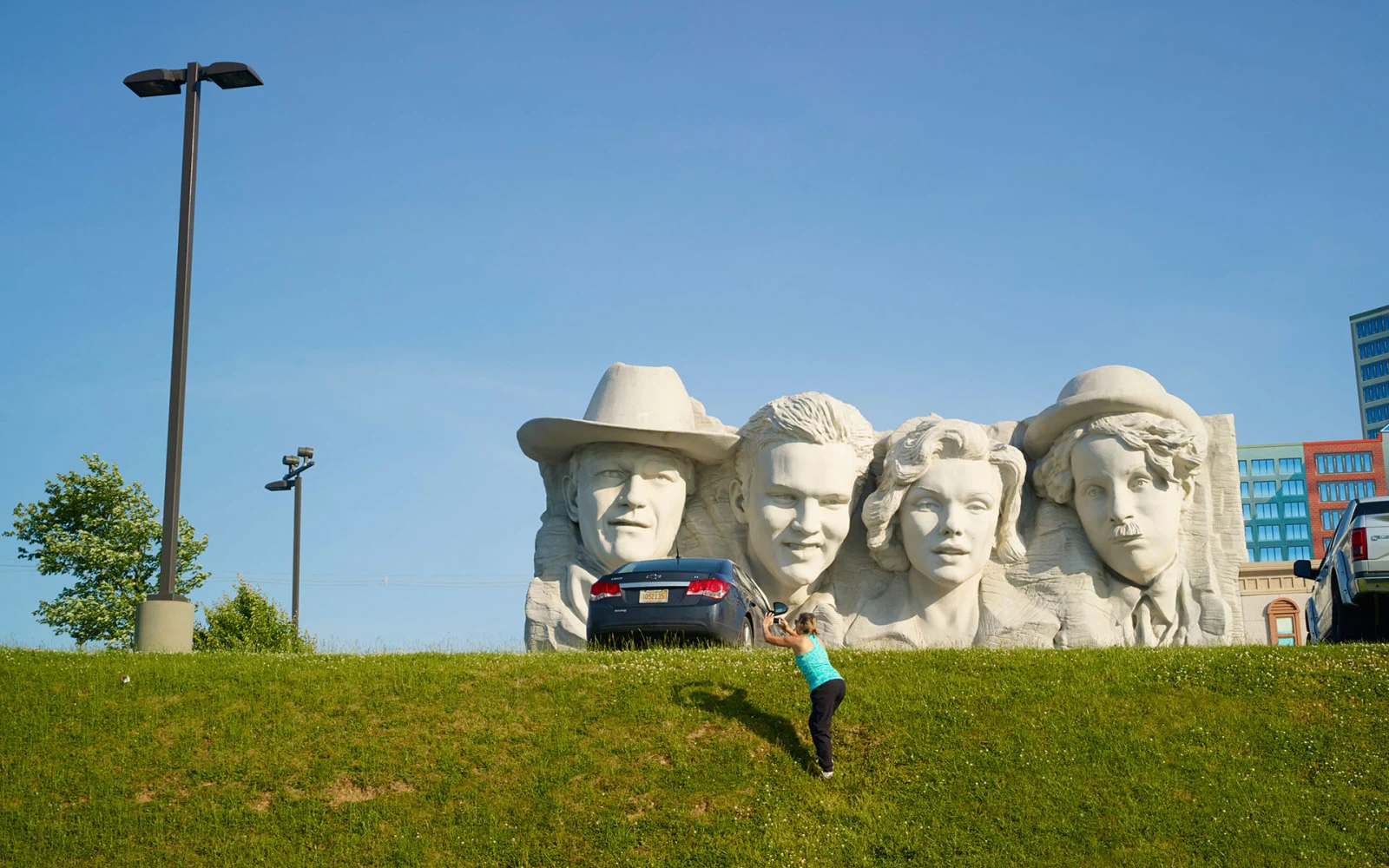 WePresent | A heavy slice of Americana from Dan Burn-Forti