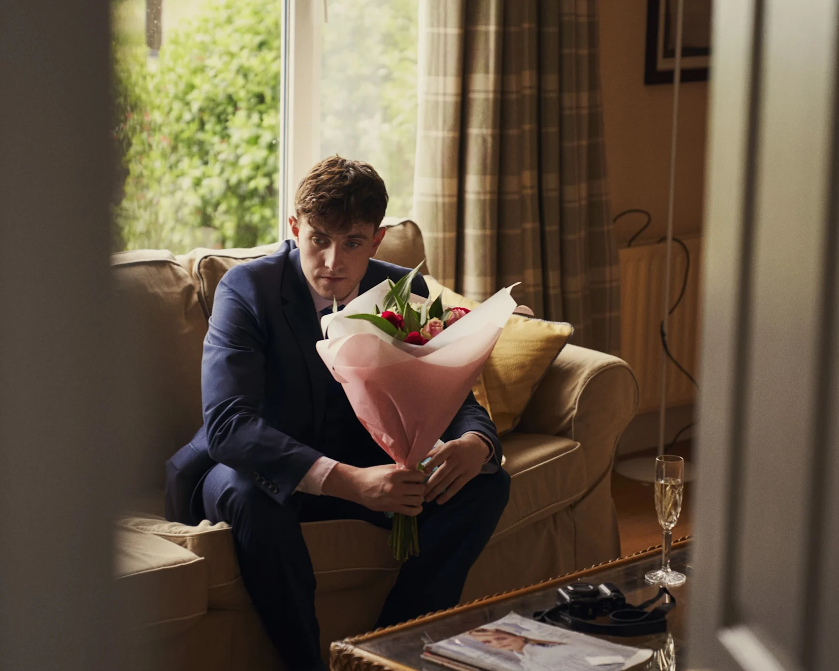 WePresent | Enda Bowe captures tender moments on TV and film sets